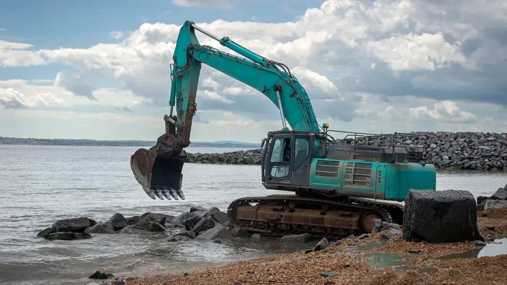 Excavator Rock Buckets vs. Standard Buckets