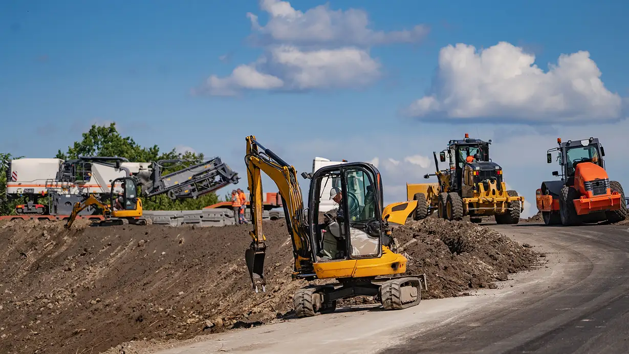 Excavator Parts: Sourcing Them For Standard & Mini Excavators